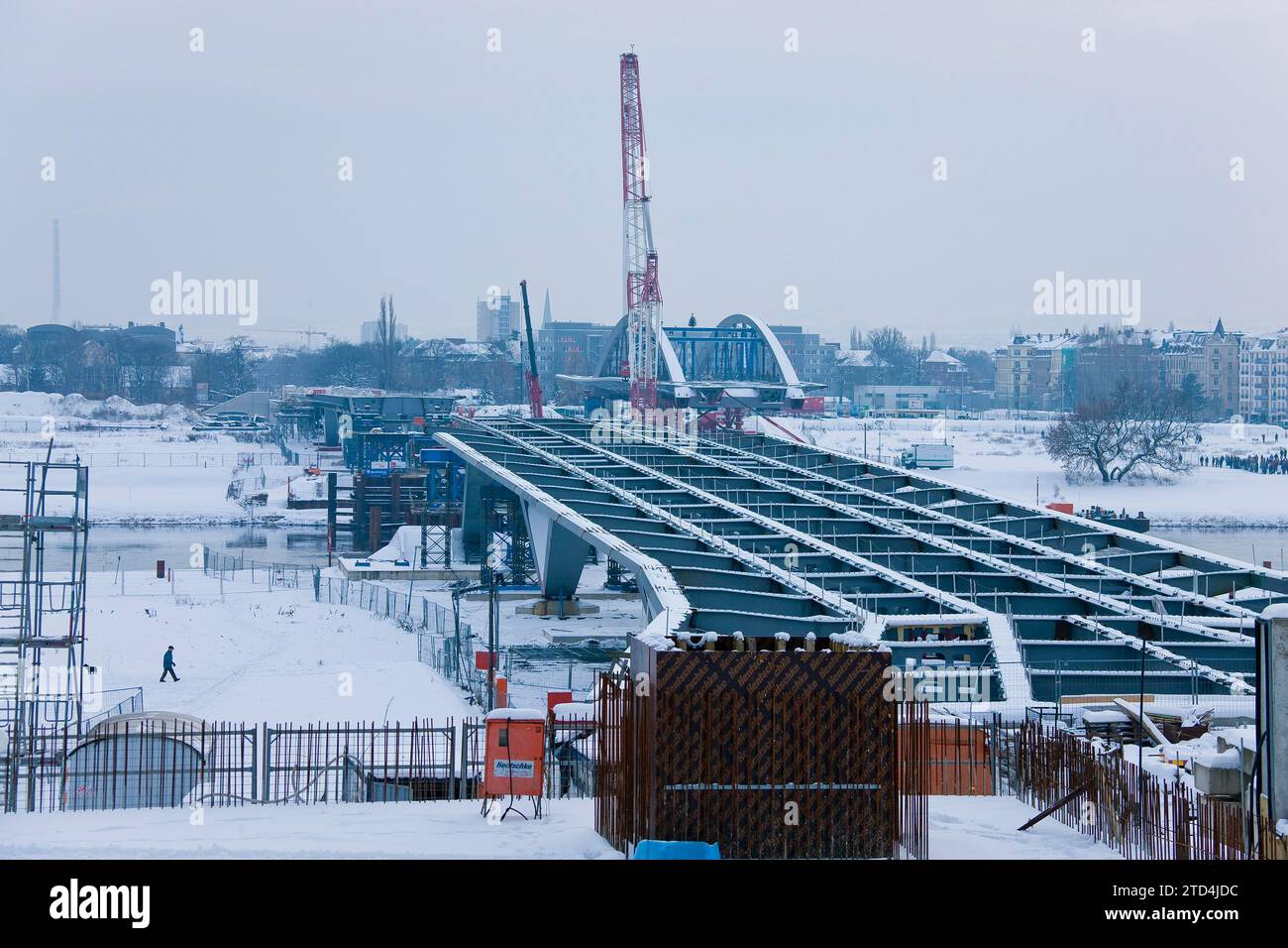 Waldschloesschen bridge final assembly Stock Photo - Alamy
