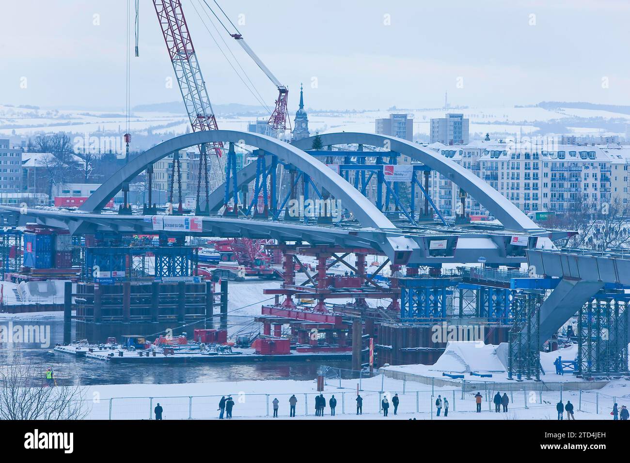 Waldschloesschen bridge final assembly Stock Photo - Alamy