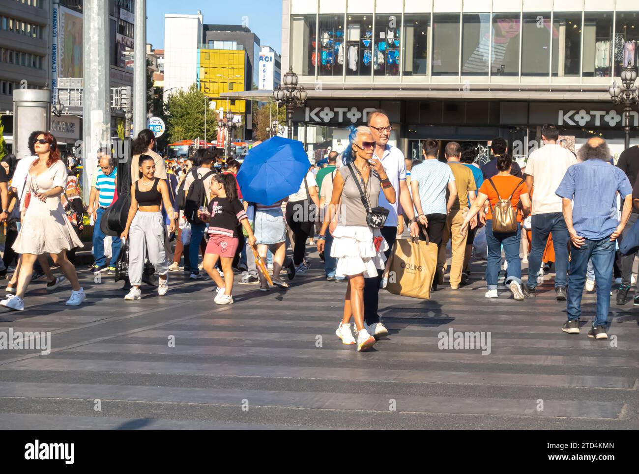 People crossing street in central Ankara Turkey Stock Photo - Alamy
