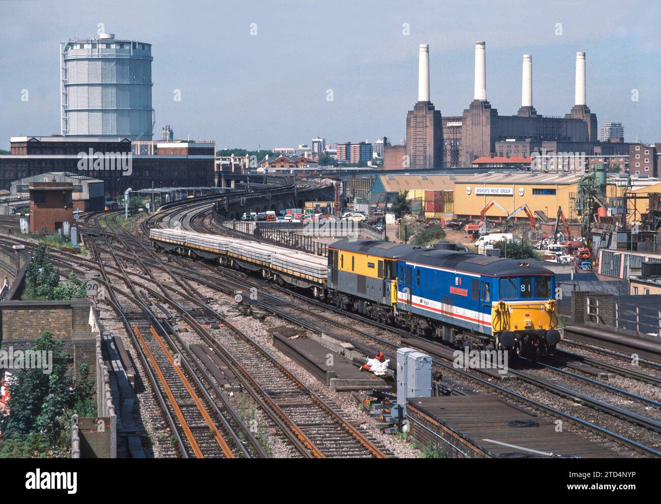 Class 73 locomotives hi-res stock photography and images - Alamy