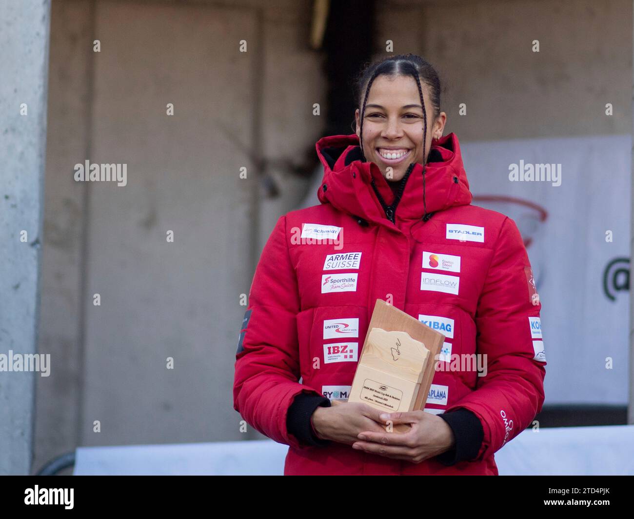 Melanie Hasler (Schweiz) bei der Siegerehrung, AUT, IBSF BMW Bob ...