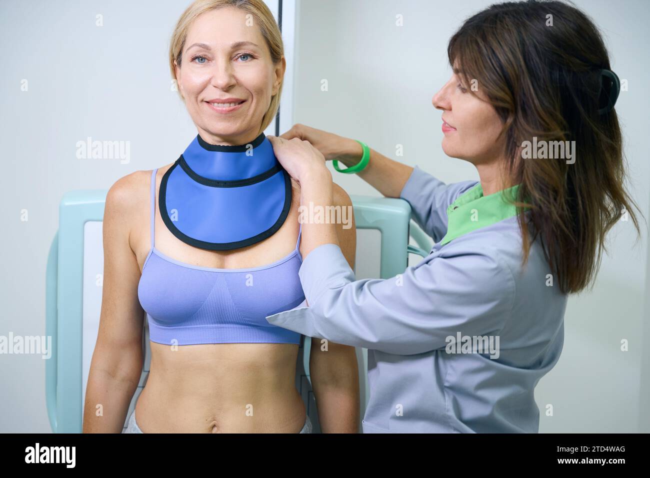 Radiographic technologist hi-res stock photography and images - Alamy