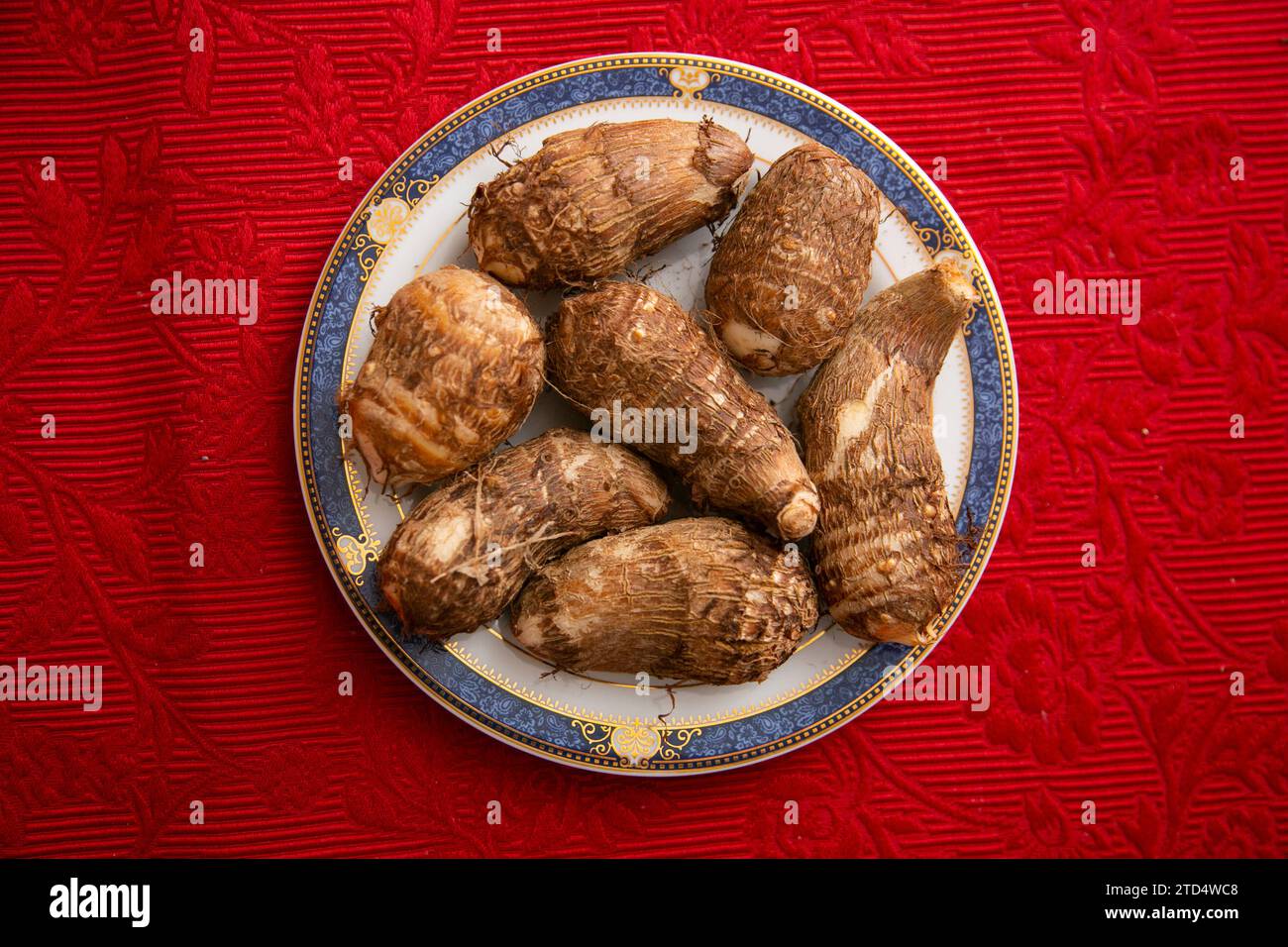 Taro root hi-res stock photography and images - Alamy