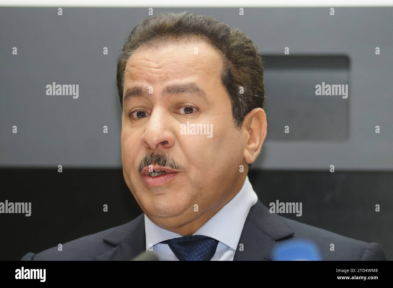 Intercultural interreligious hi-res stock photography and images - Alamy