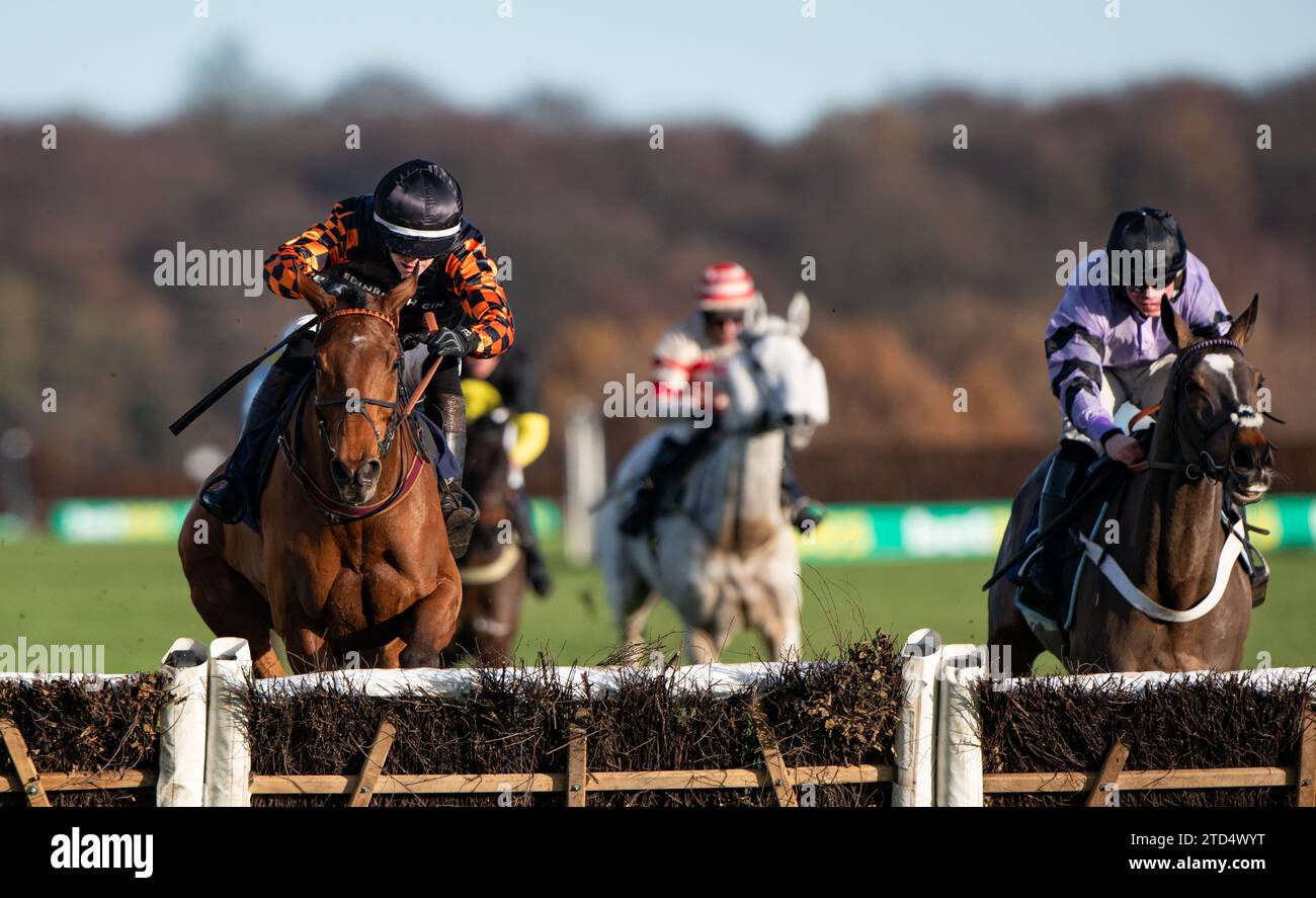 Doncaster racecourse 2023 hi-res stock photography and images - Alamy