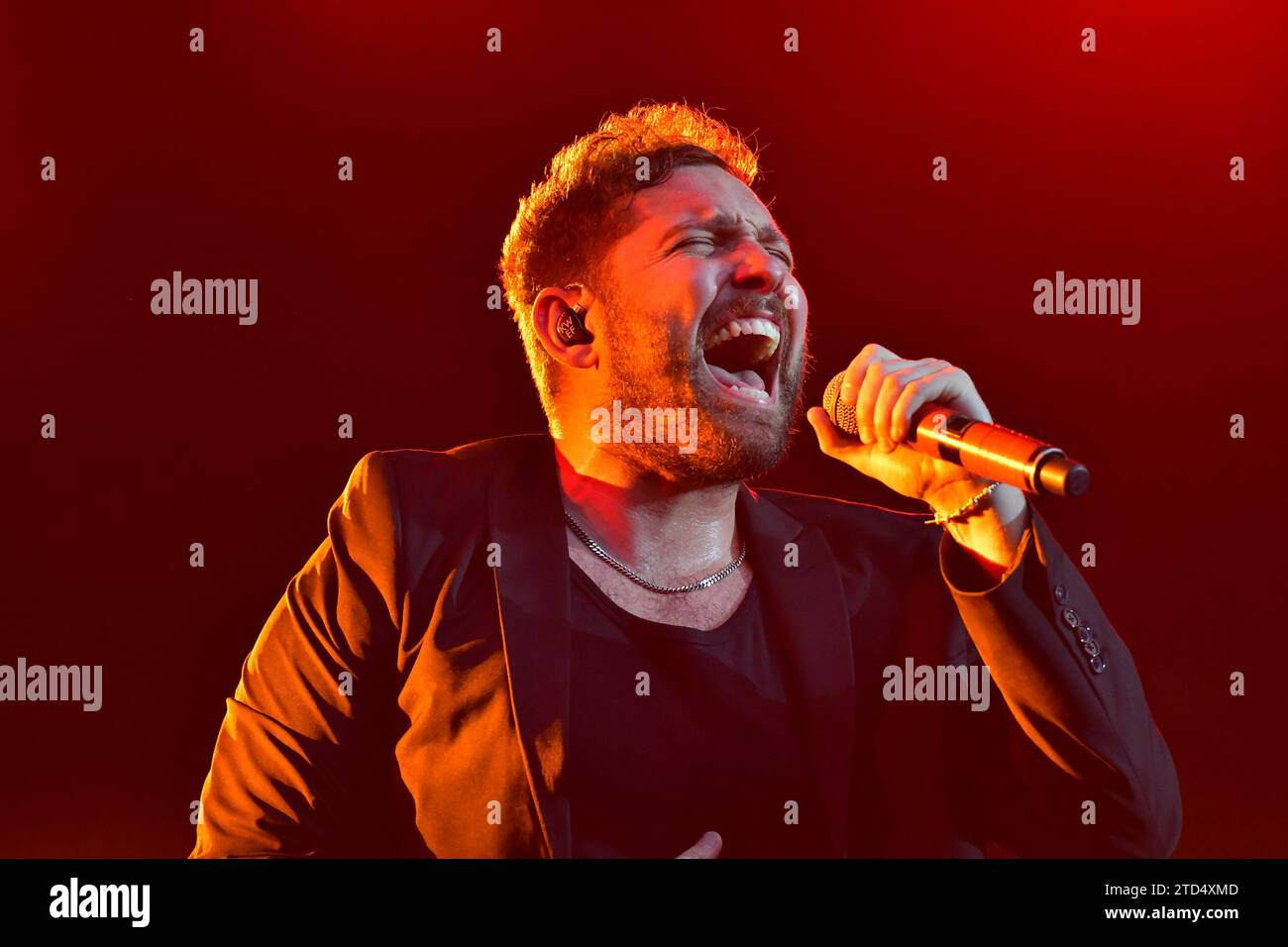 SAO PAULO, BRAZIL - DECEMBER 15: Josh Franceschi of You and Met At Six ...