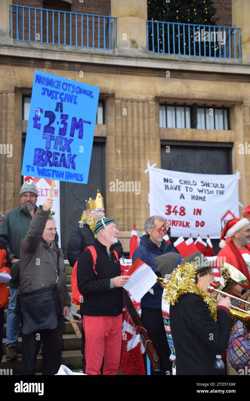 Norwich, UK 16 December 2023. Shelter protest at homelessness crisis in ...