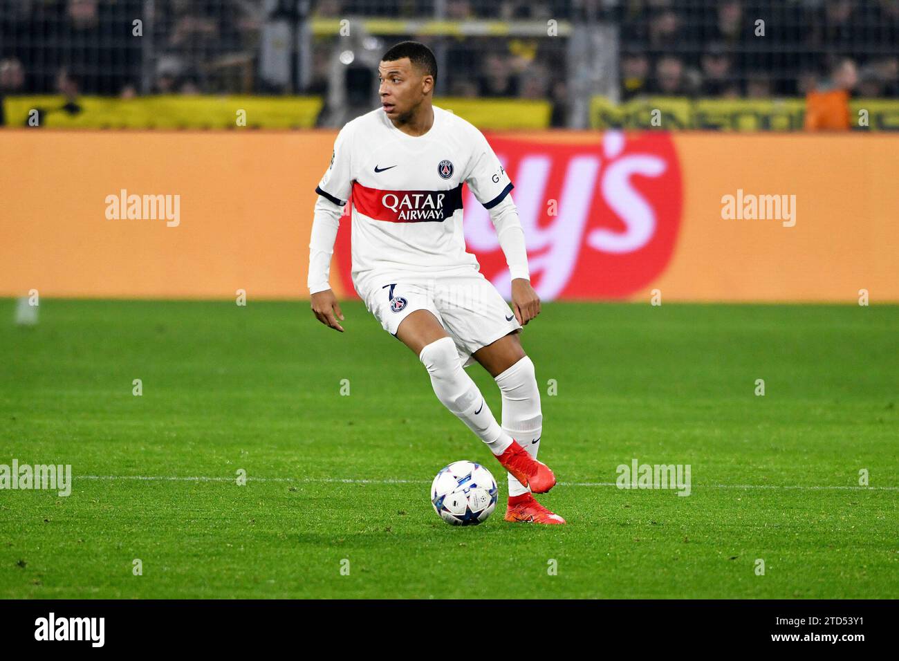 Fussball; Spieltag 06; Matchday 06; Gruppenphase; Group Stage; Gruppe F, Group F; UEFA Champions ...