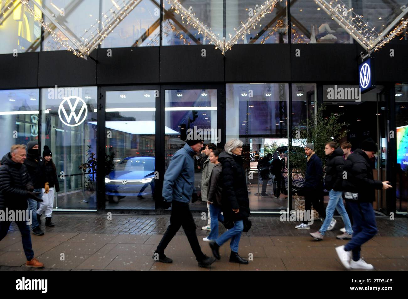 Vw id 2all hi-res stock photography and images - Alamy