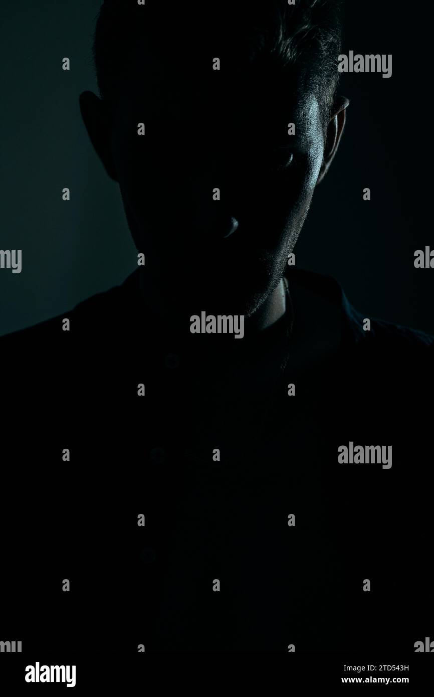 Man face in shadow black and white hi-res stock photography and images ...