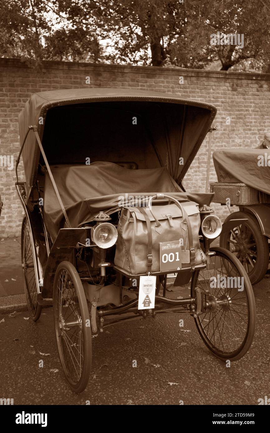 Sepia Tone Entrant 1 1892 Peugeot London To Brighton Veteran Car Run ...