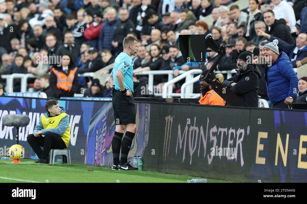 James barrett hi-res stock photography and images - Alamy