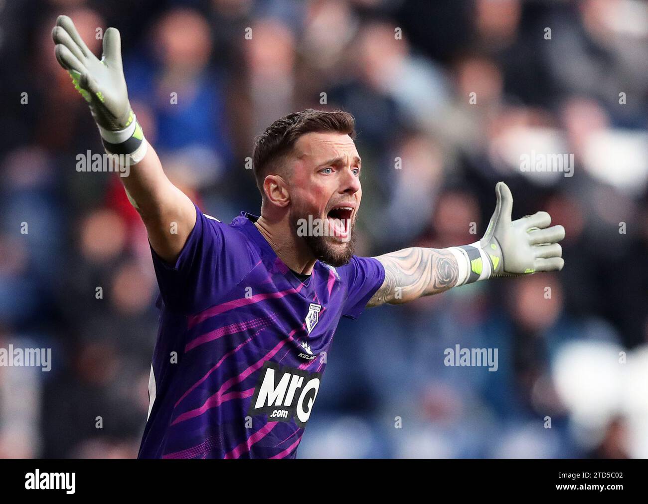 Watford goalkeeper Ben Hamer during the Sky Bet Championship match at ...