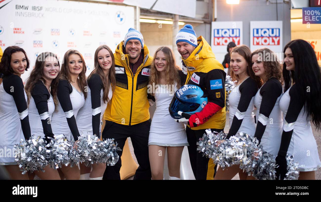 Johannes Lochner, Georg Fleischhauer (Deutschland) mit Cheerleadern ...