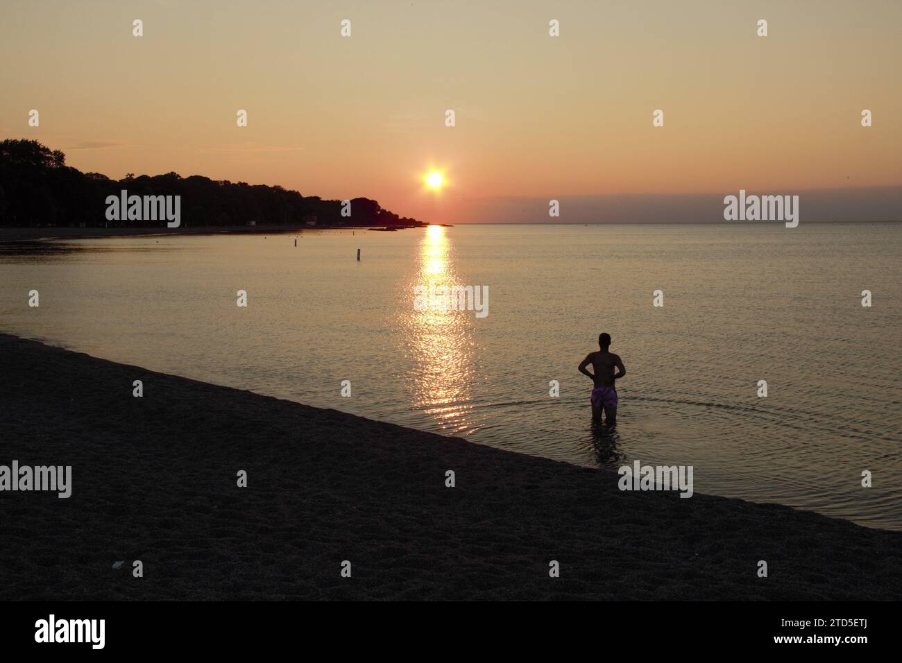 Sunrise swim hi-res stock photography and images - Alamy