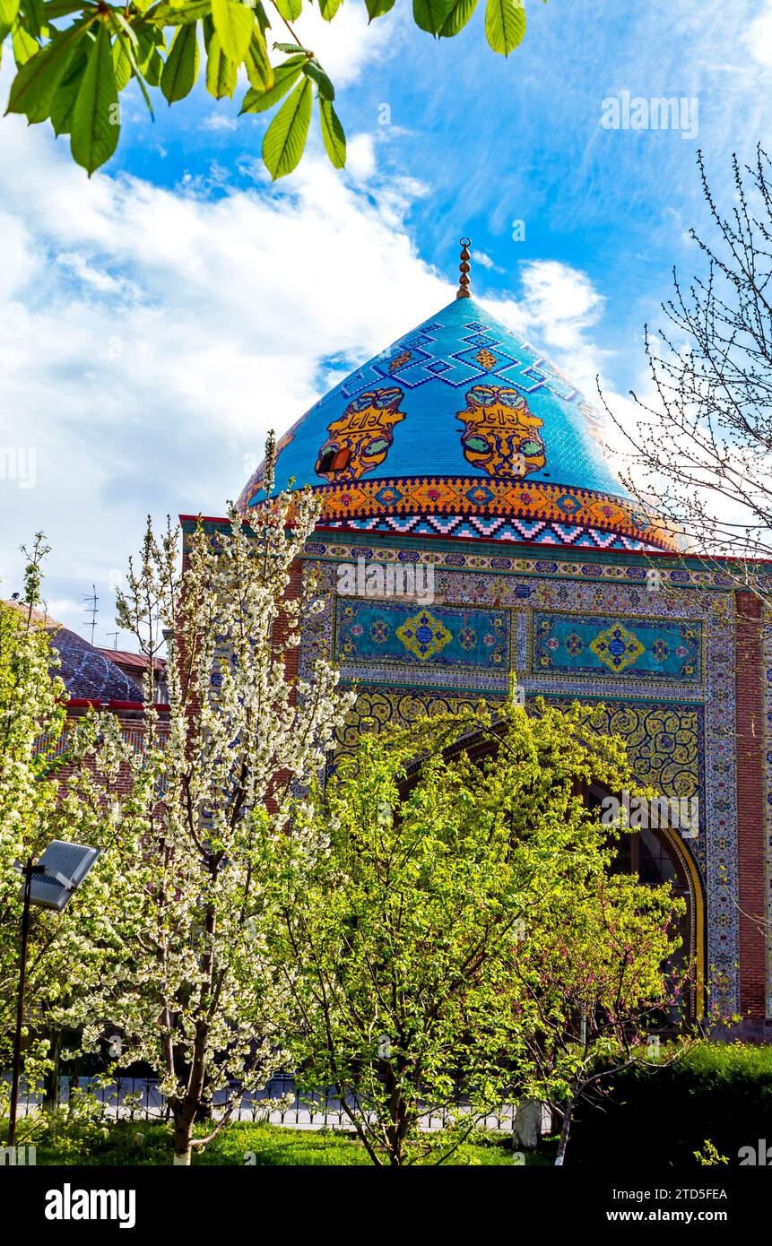 The Blue Mosque in Yerevan, active in Armenia Stock Photo - Alamy