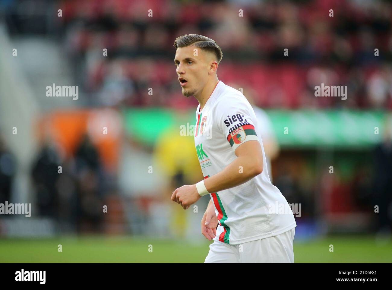 Ermedin demirovic fc augsburg kopf hi-res stock photography and images ...