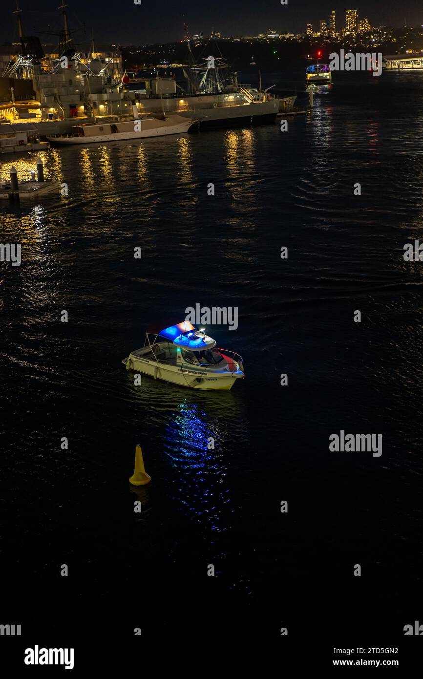 Nsw police patrol boat hi-res stock photography and images - Alamy