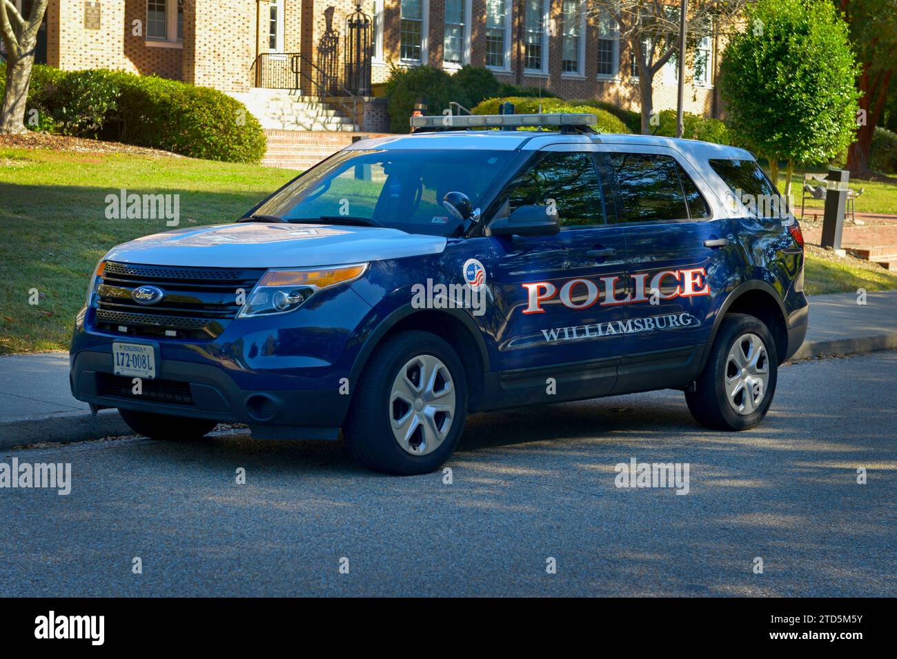 Williamsburg Police department VA vehicle Stock Photo - Alamy