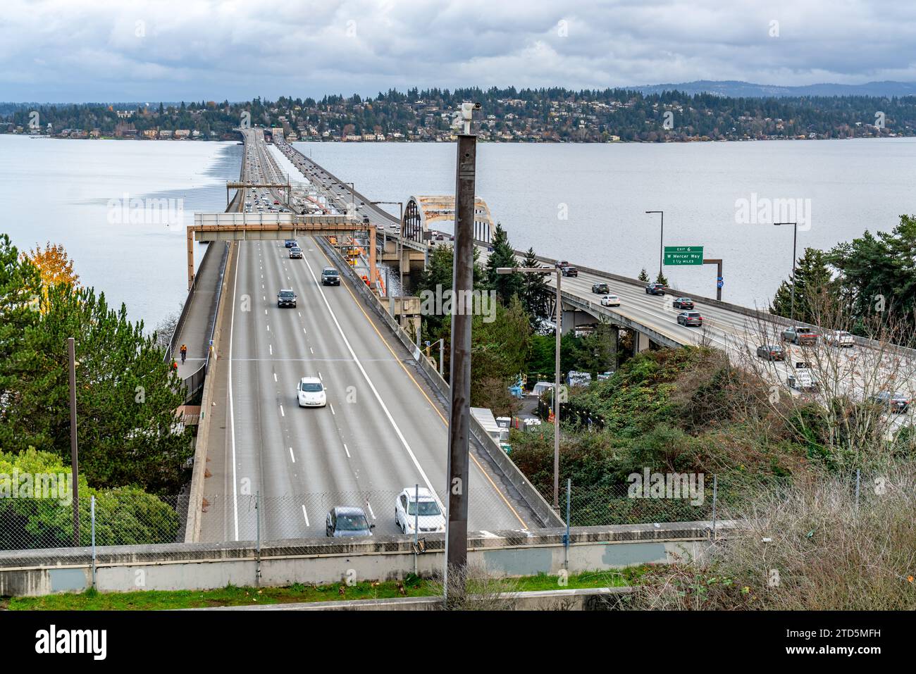 A view of highway bridges spanning Lake Washington in Seattle Stock ...