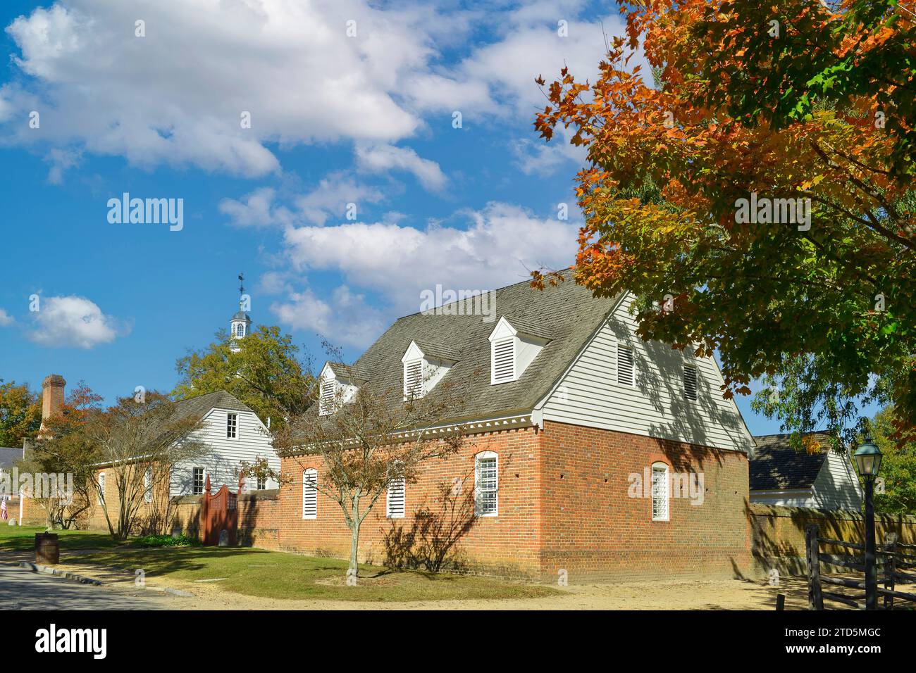 Servant quarters hi-res stock photography and images - Alamy