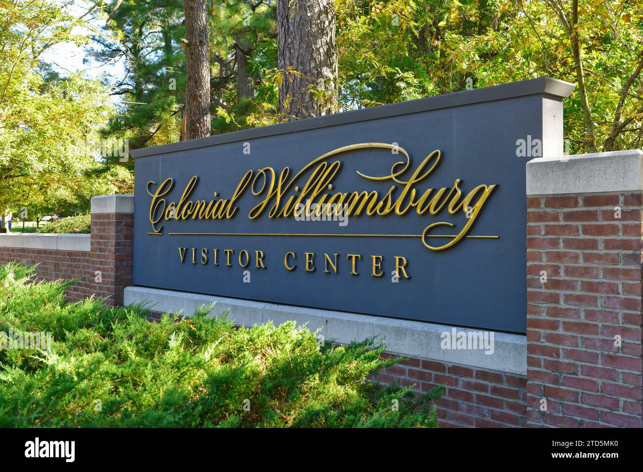 Colonial Williamsburg, VA Visitor Center sign Stock Photo - Alamy