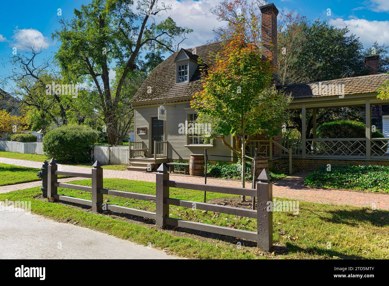 The McKenzie house on the Palace Green with fall colors on the trees in ...