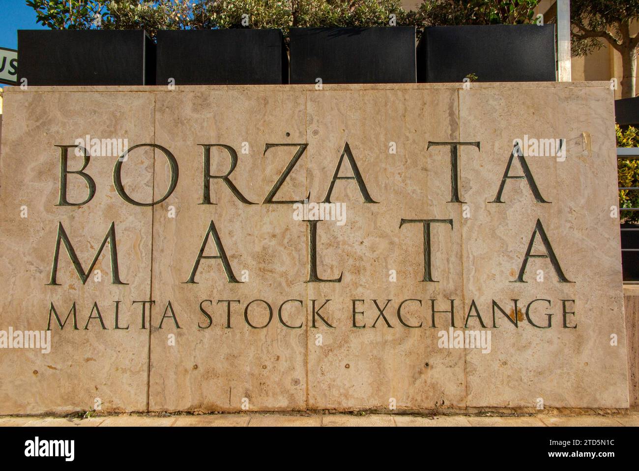 Malta stock exchange hi-res stock photography and images - Alamy