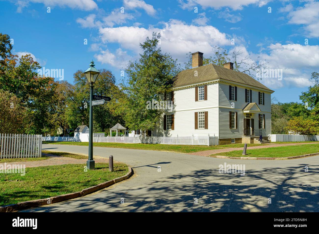 House on the corner of Prince George Street and Palace Green in ...