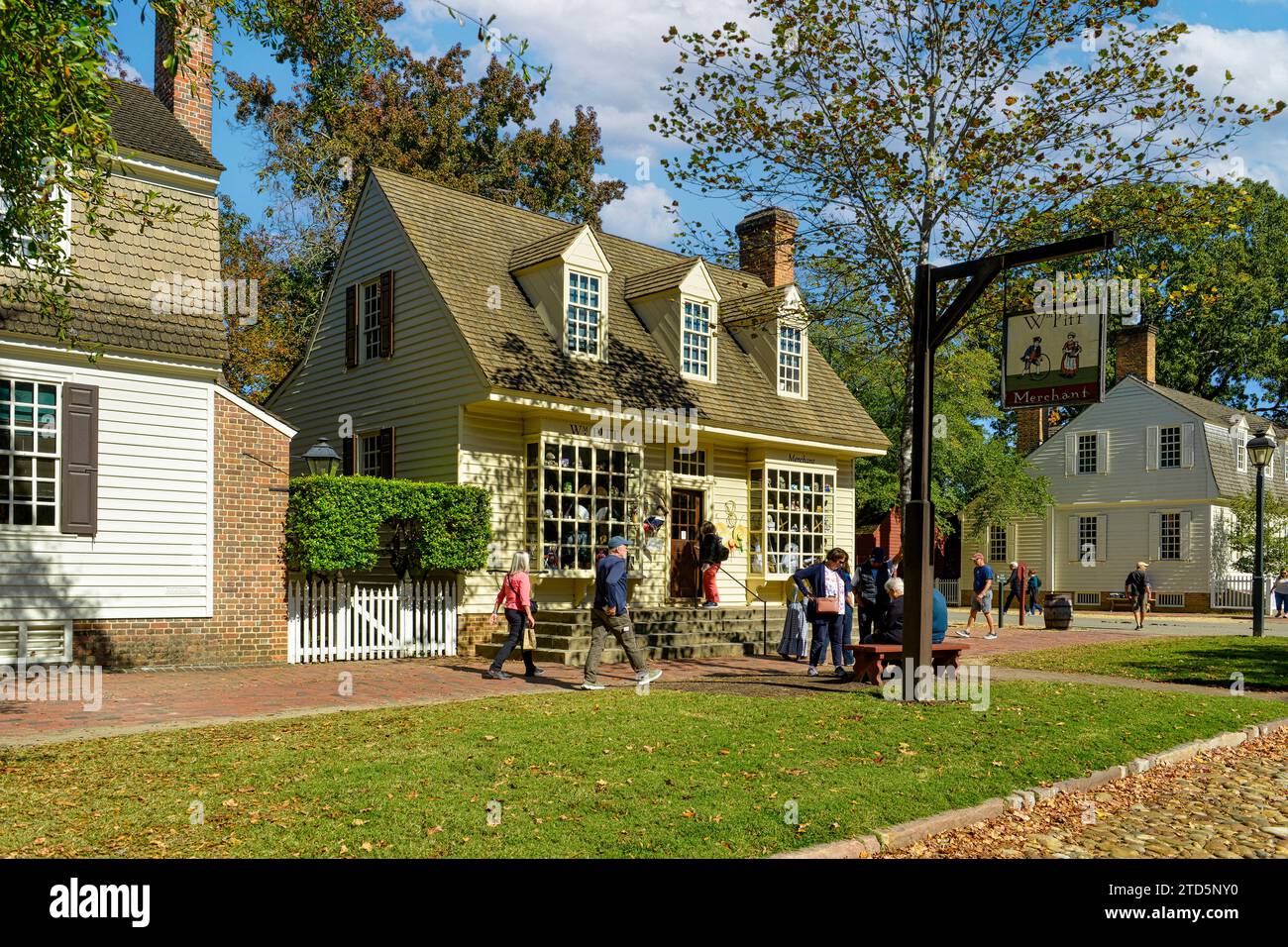 The William Pitt merchant store on Duke of Gloucester Street, Colonial ...