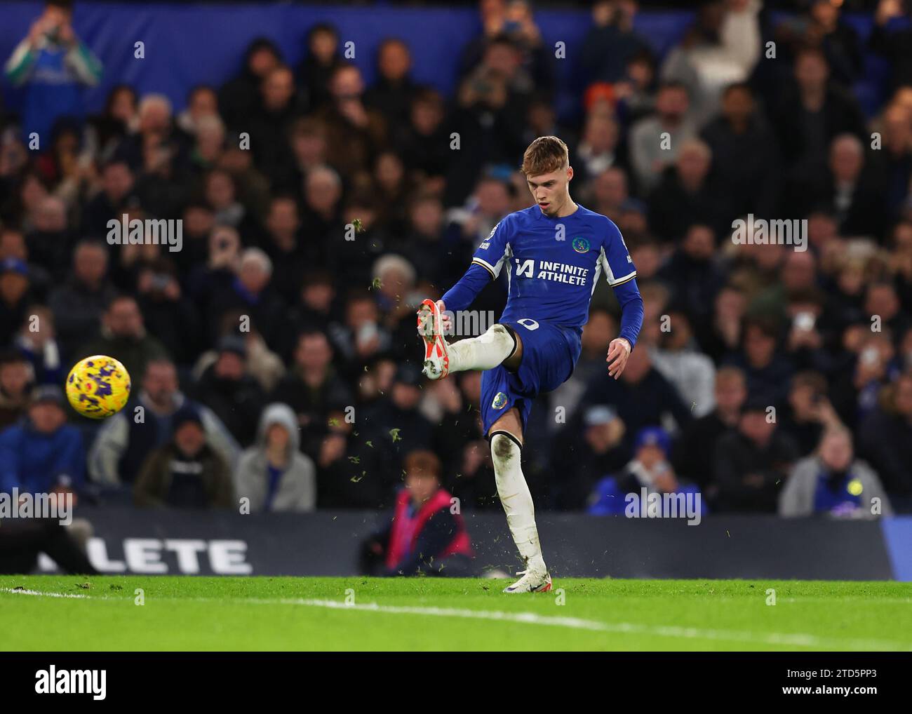 Chelsea, UK. 16th December 2023; Stamford Bridge, Chelsea, London ...