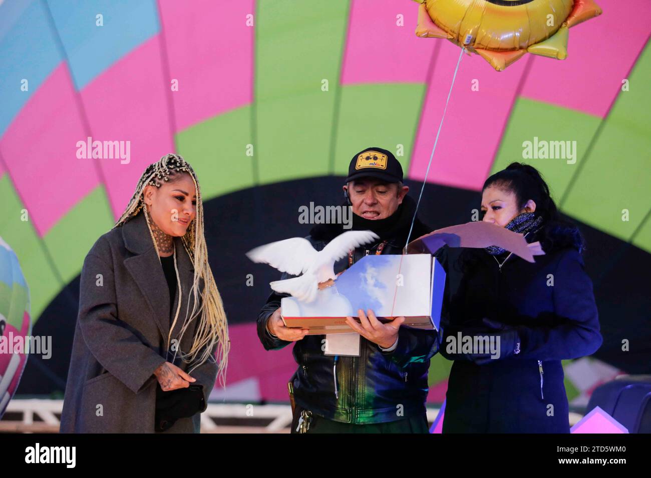 Teotihuacan, Mexico. 16th Dec, 2023. On the left side Mariana "La ...