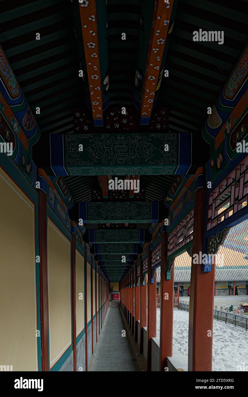 Painted corridor in Fragrant Hills Park, Beijing Stock Photo - Alamy