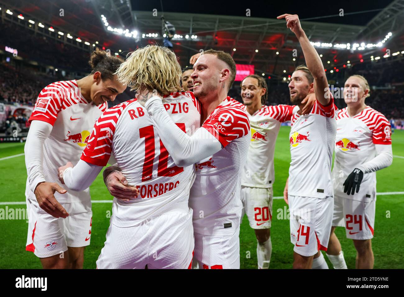 16 December 2023, Saxony, Leipzig: Soccer: Bundesliga, matchday 15, RB ...