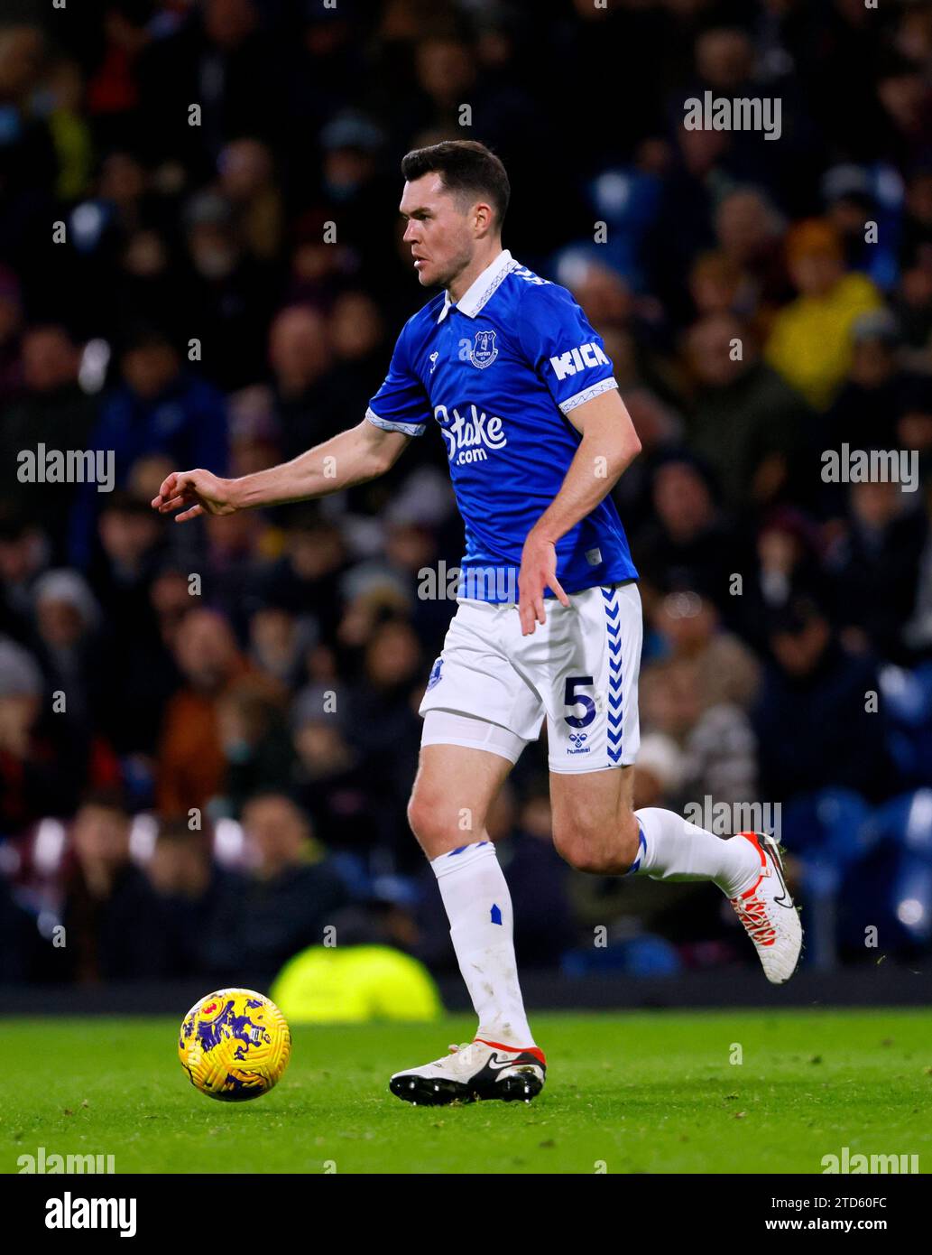 Michael keane everton 2023 hi-res stock photography and images - Alamy