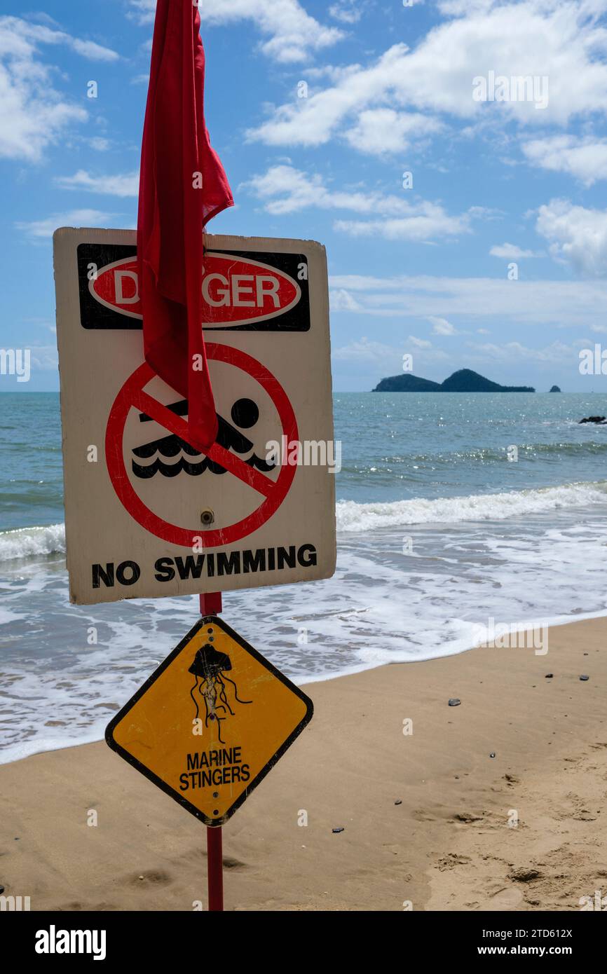 Marine stingers warning sign on Ellis Beach, Queensland, Australia ...
