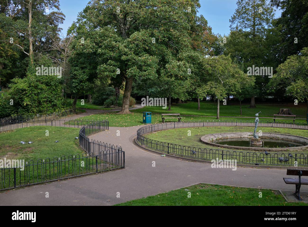Public parks cardiff hi-res stock photography and images - Alamy