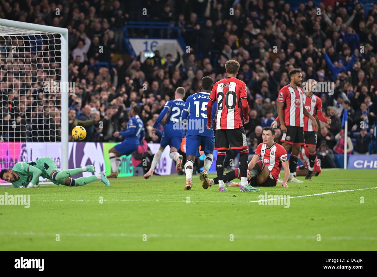Cole palmer chelsea goal hi-res stock photography and images - Alamy