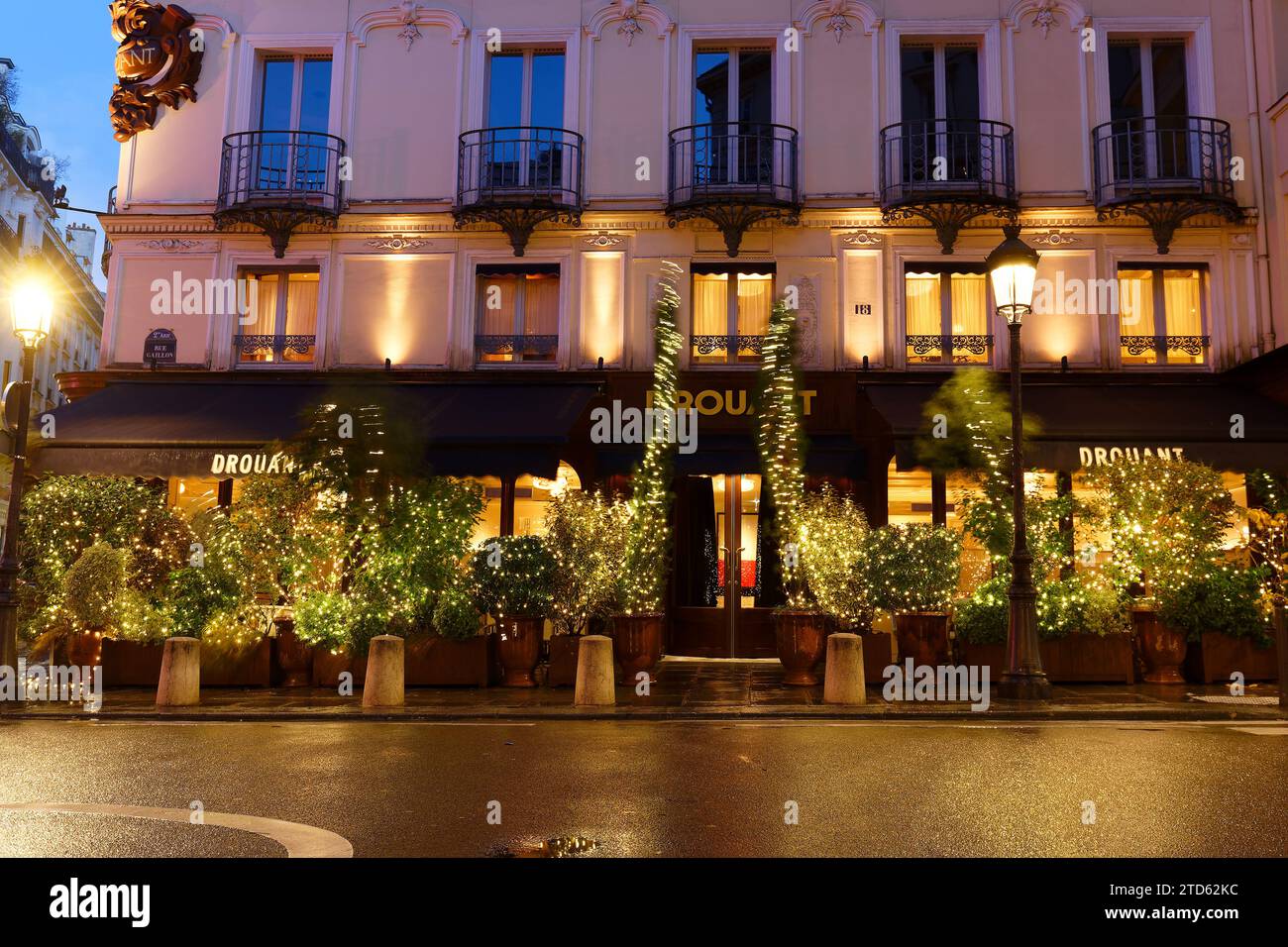 Bar drouant paris hi-res stock photography and images - Alamy