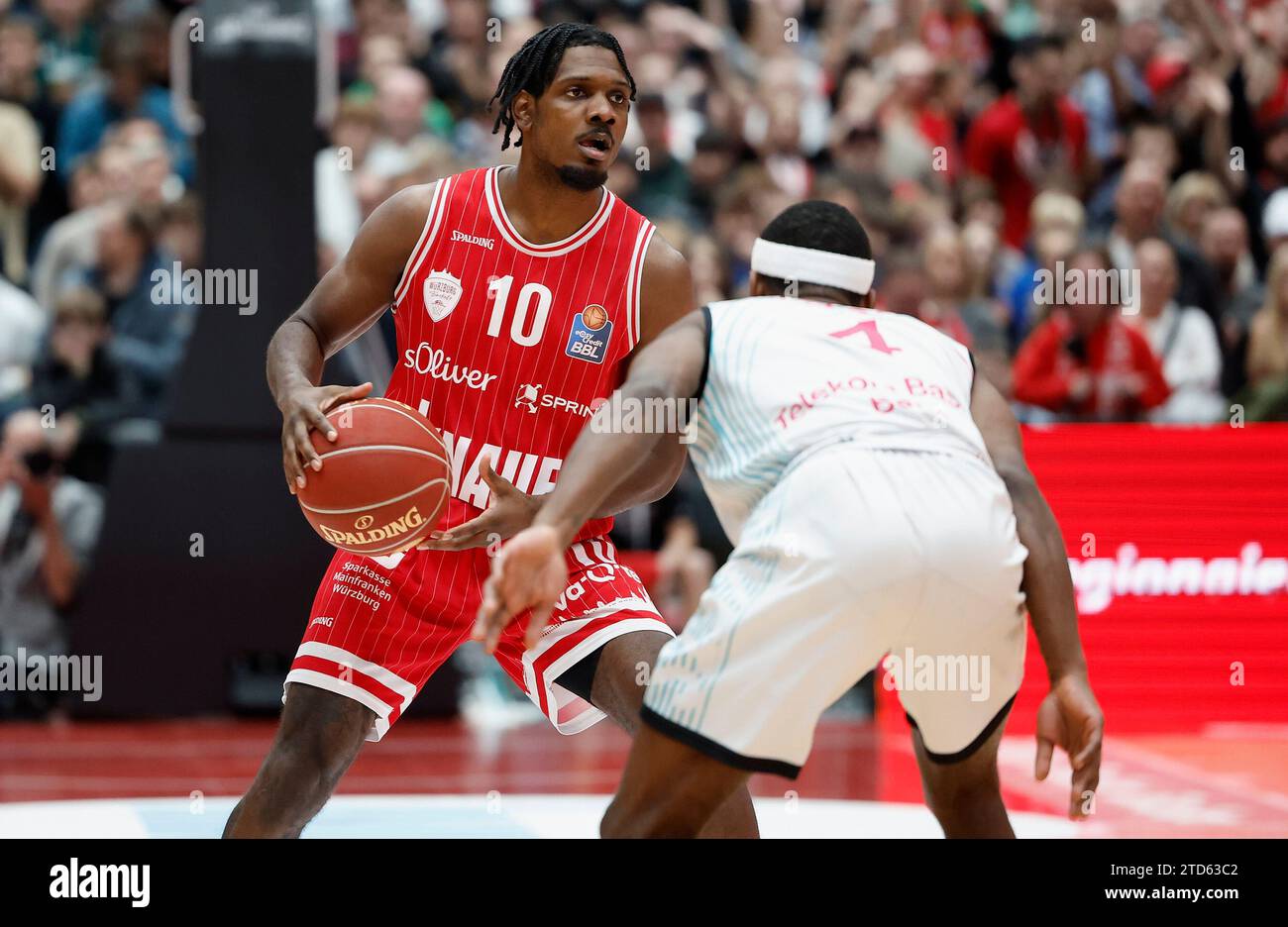 16 und darius perry wuerzburg baskets hi-res stock photography and ...