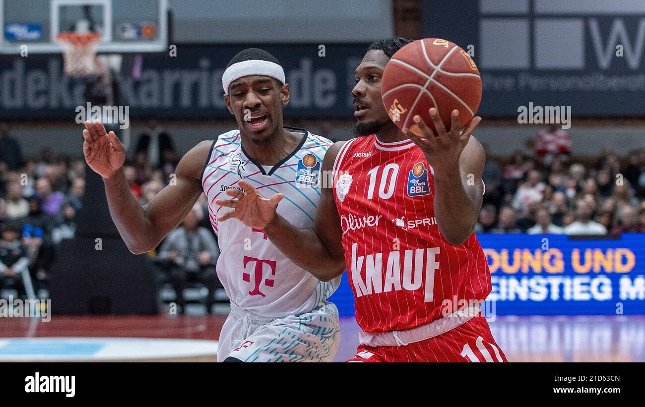 4 und darius perry wuerzburg baskets hi-res stock photography and ...