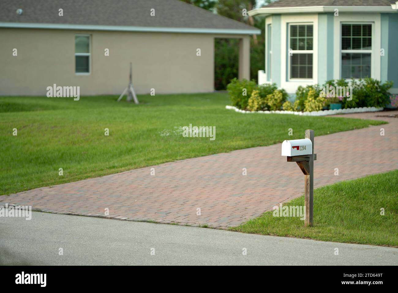 Old american letter box mail hi-res stock photography and images - Alamy