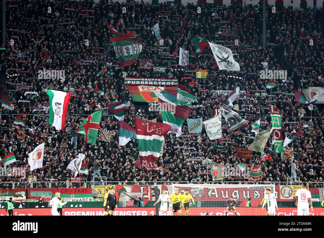 Augsburg, Deutschland 16. Dezember 2023: Fussball, Herren, Saison 2023/ ...