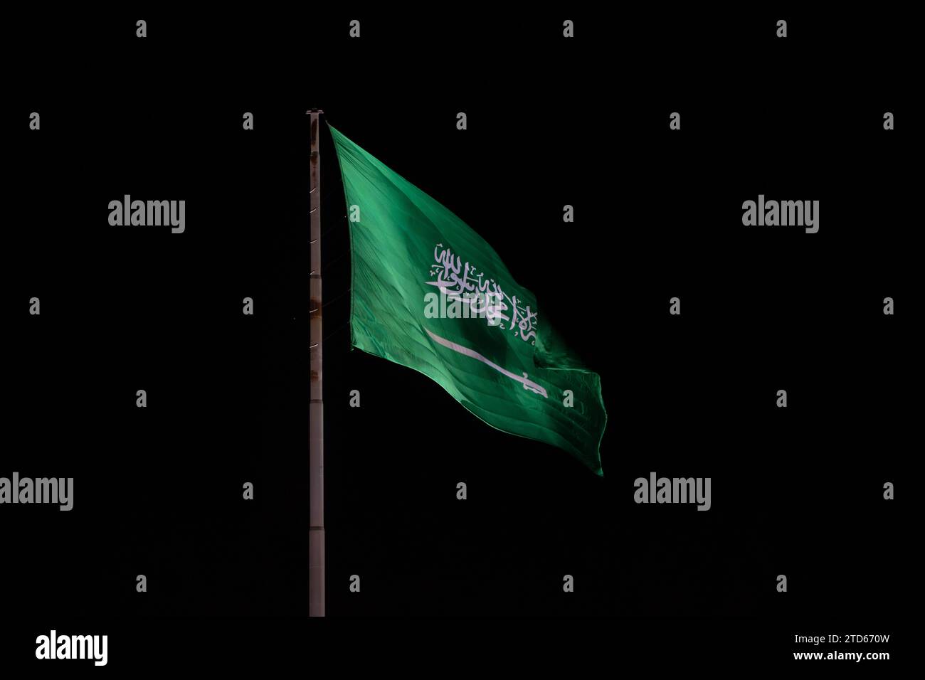 Saudi arabia flag flying hi-res stock photography and images - Alamy