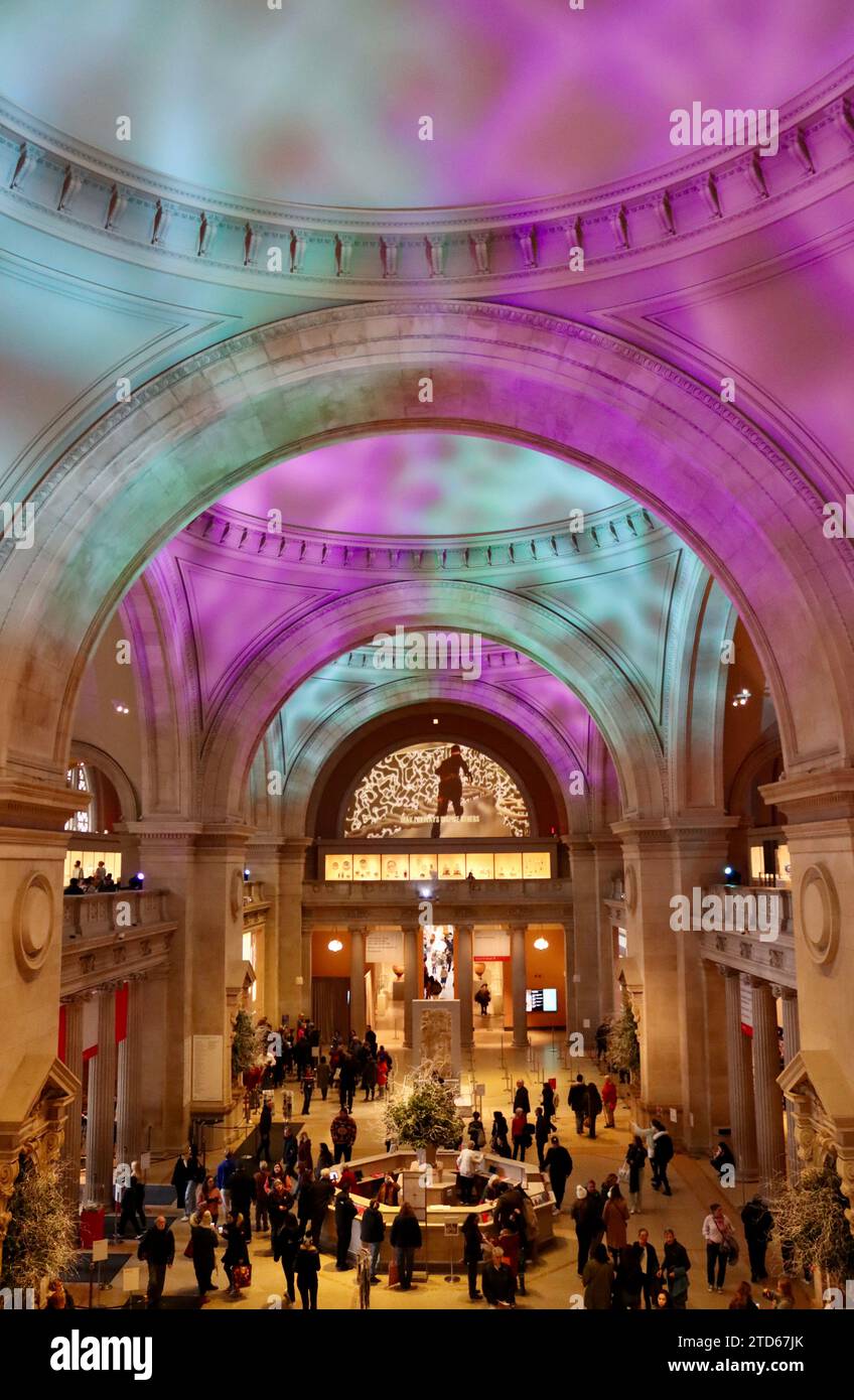The Great Hall of The Metropolitan Museum, The Met on Fifth avenue in ...