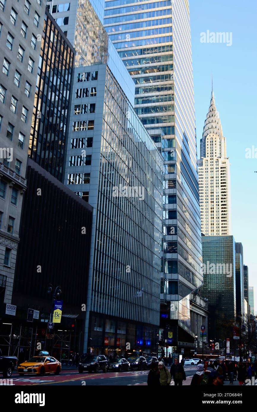 42 street hi-res stock photography and images - Alamy