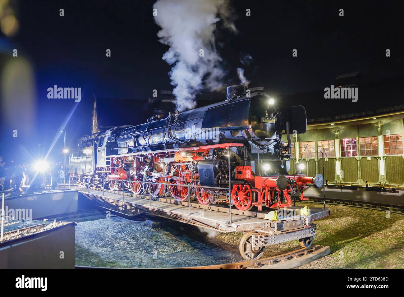 16 December 2023, Bavaria, Neuenmarkt: A restored and operational steam ...