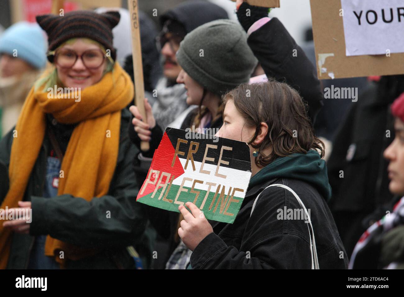 Pro-Palästina-Demonstration auf dem Heidi-Kabel-Platz am Hauptbahnhof ...