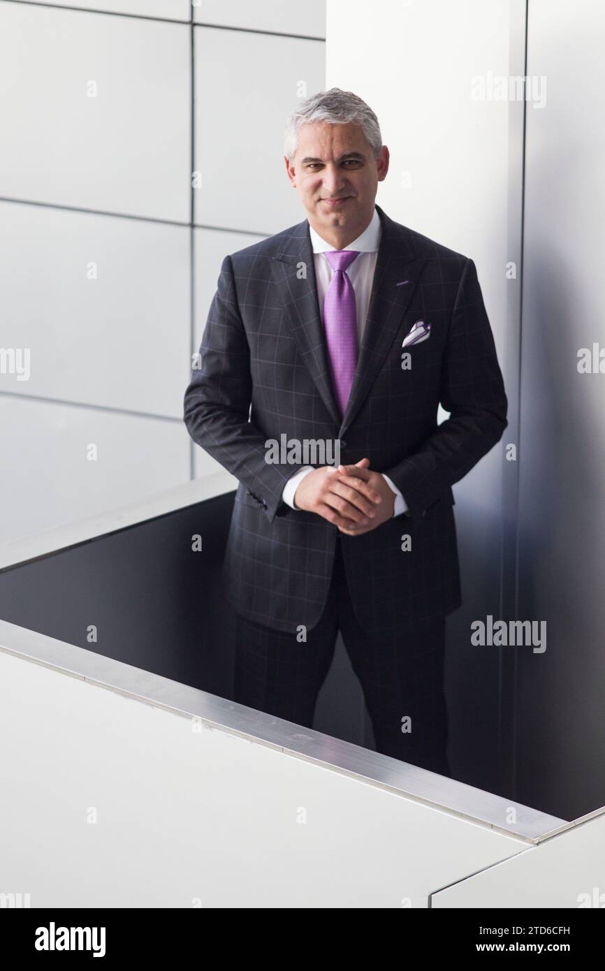 David b samadi hi-res stock photography and images - Alamy