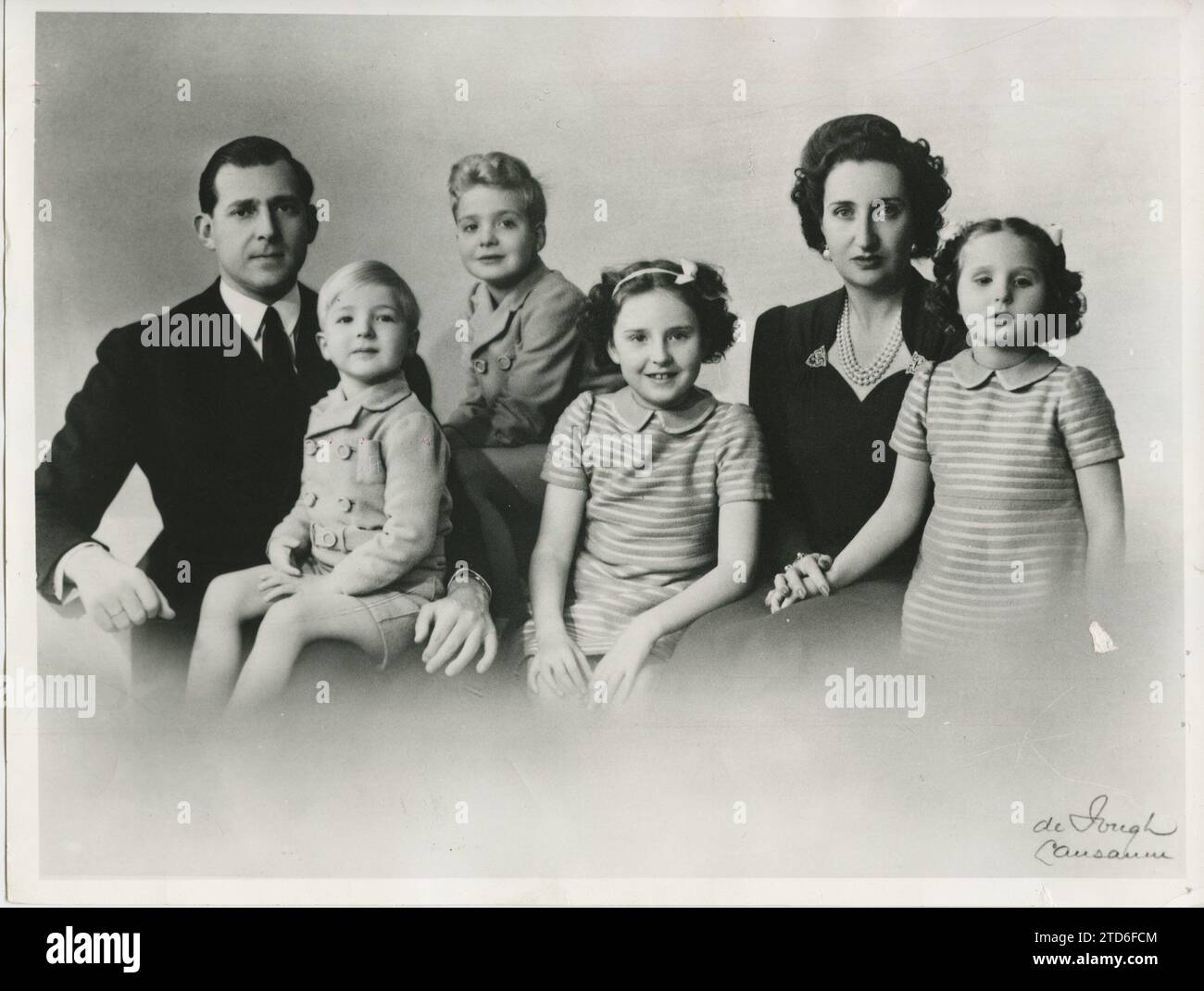 Lausanne (Switzerland). 1946. Portrait of the Royal Family. Credit ...